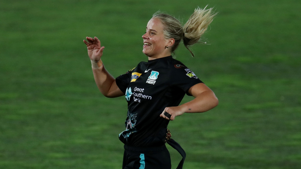 Sister act! Jess Kerr claims diving catch off Amelia's bowling