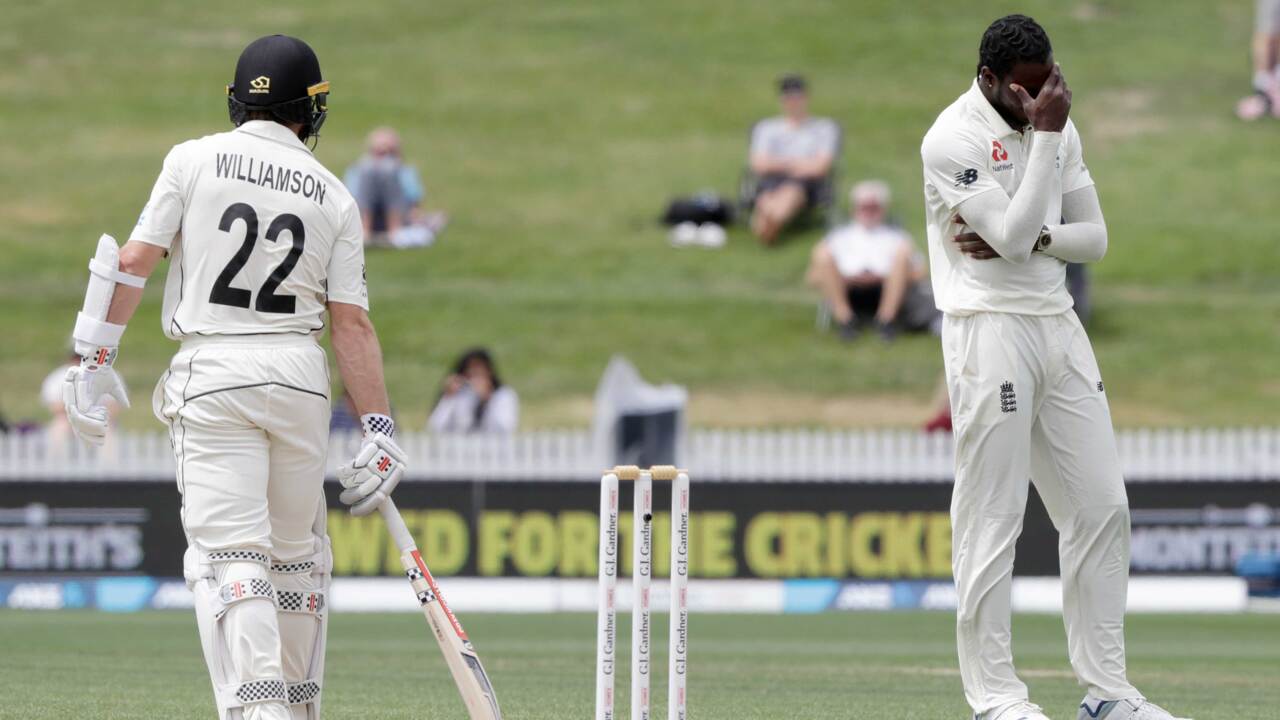 Denly drops a dolly, Williamson spared, Archer can only laugh