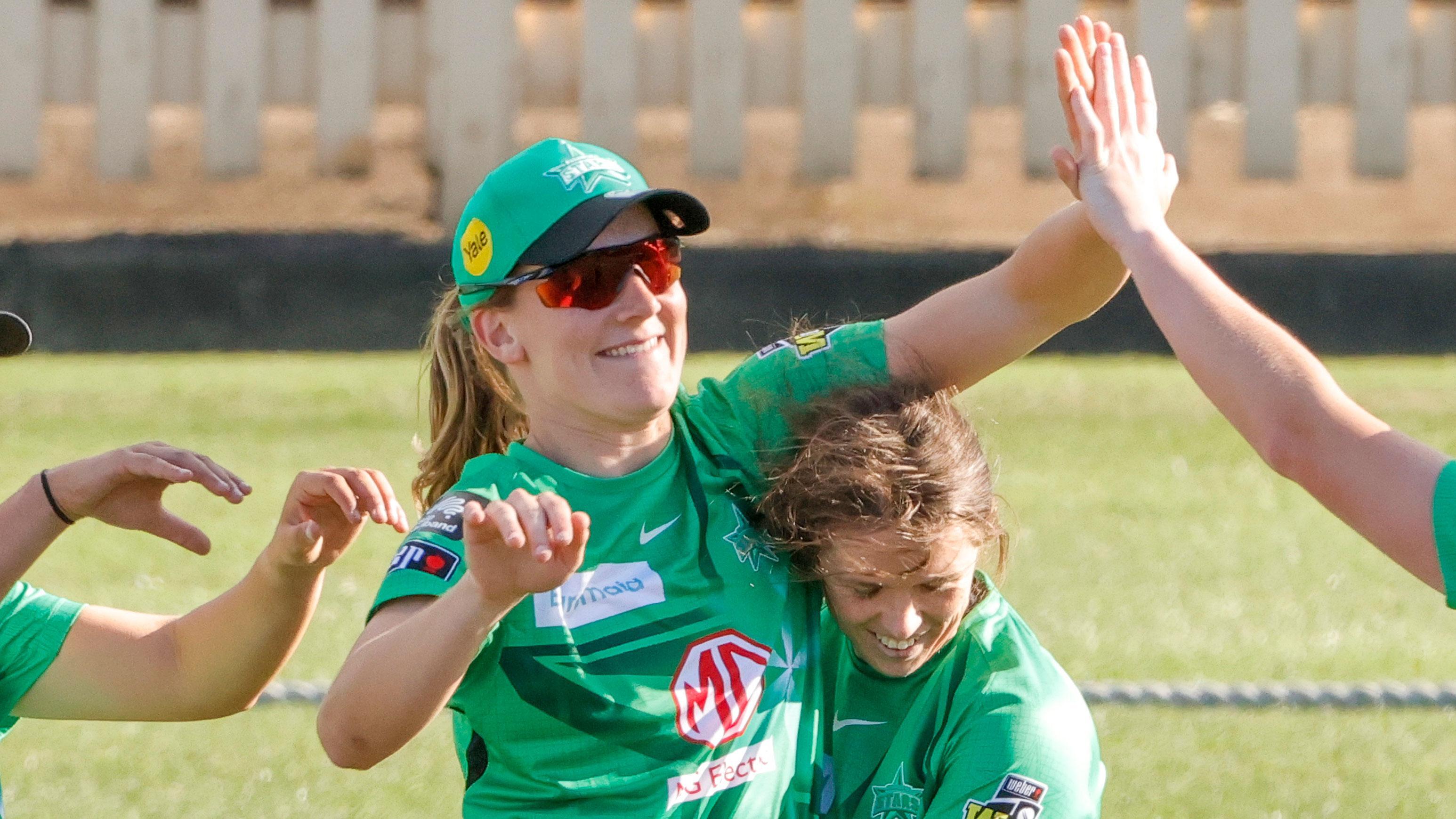 Sutherland's overhead specky on the rope