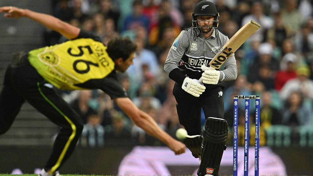 NZ silence SCG as Conway, Phillips’ inspire huge win