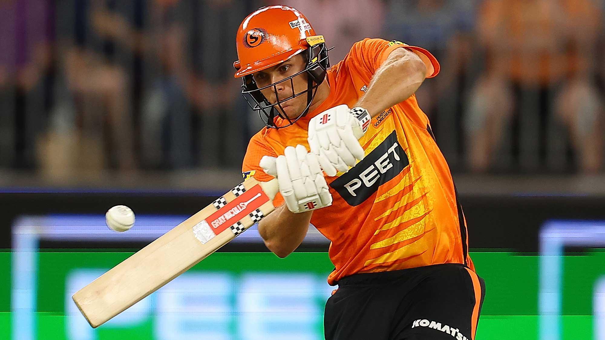 Hardie hammers hard-hitting fifty in new No.3 role