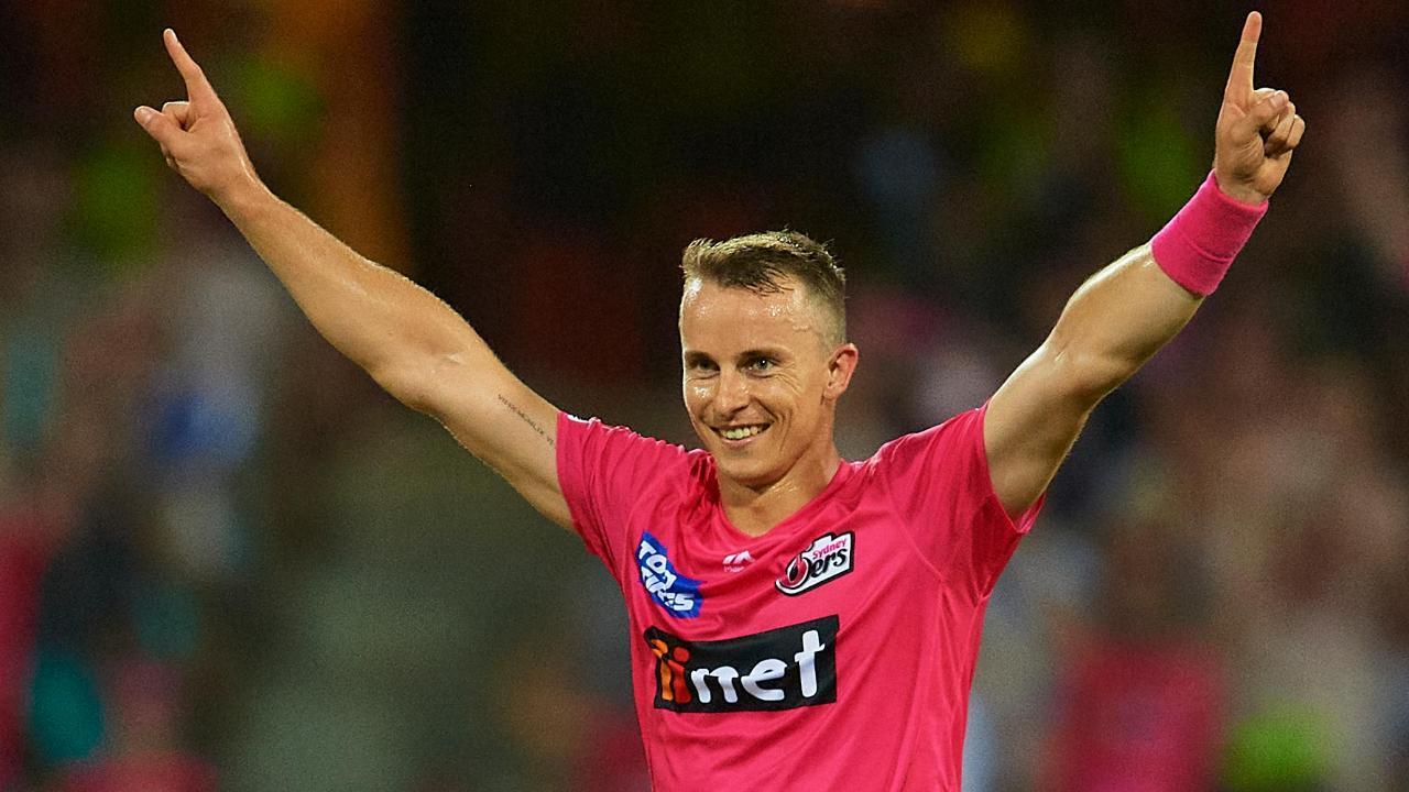 Ultimate allrounder! Curran's action-packed Sydney Smash