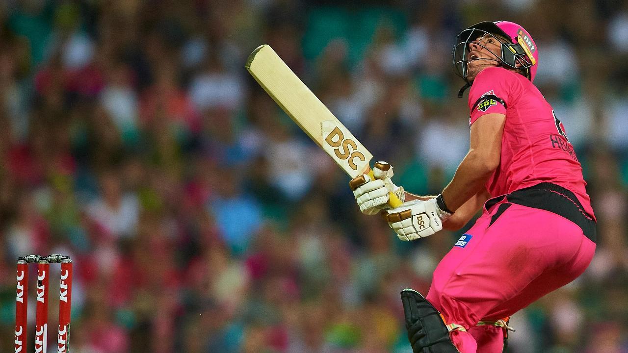 Henriques stuns with Super Over ramping