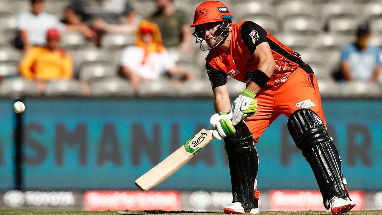 Inglis gets inventive to power Perth to 8-179