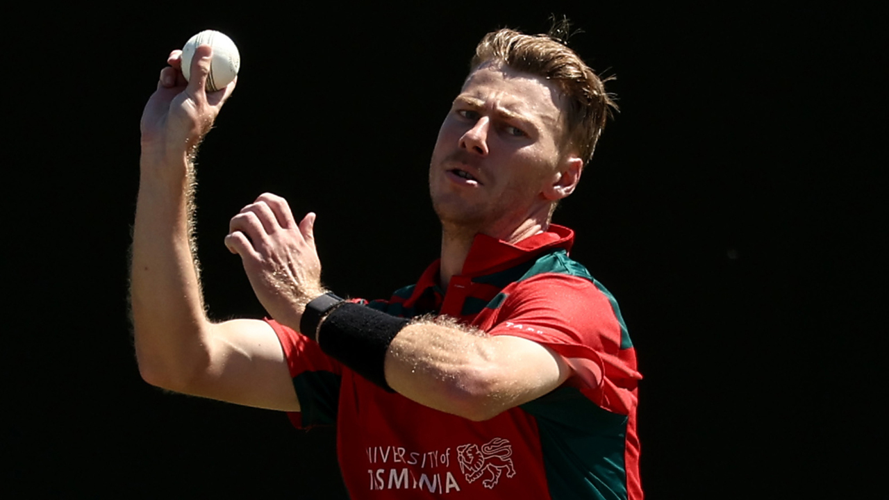 Raw pace! Meredith lets loose in RAPID spell