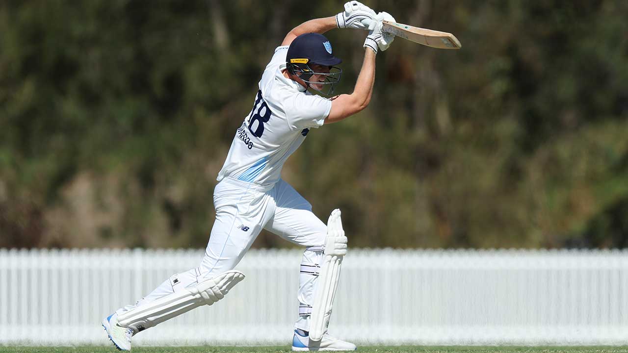 Edwards shows all-round skill to corral Bulls | cricket.com.au