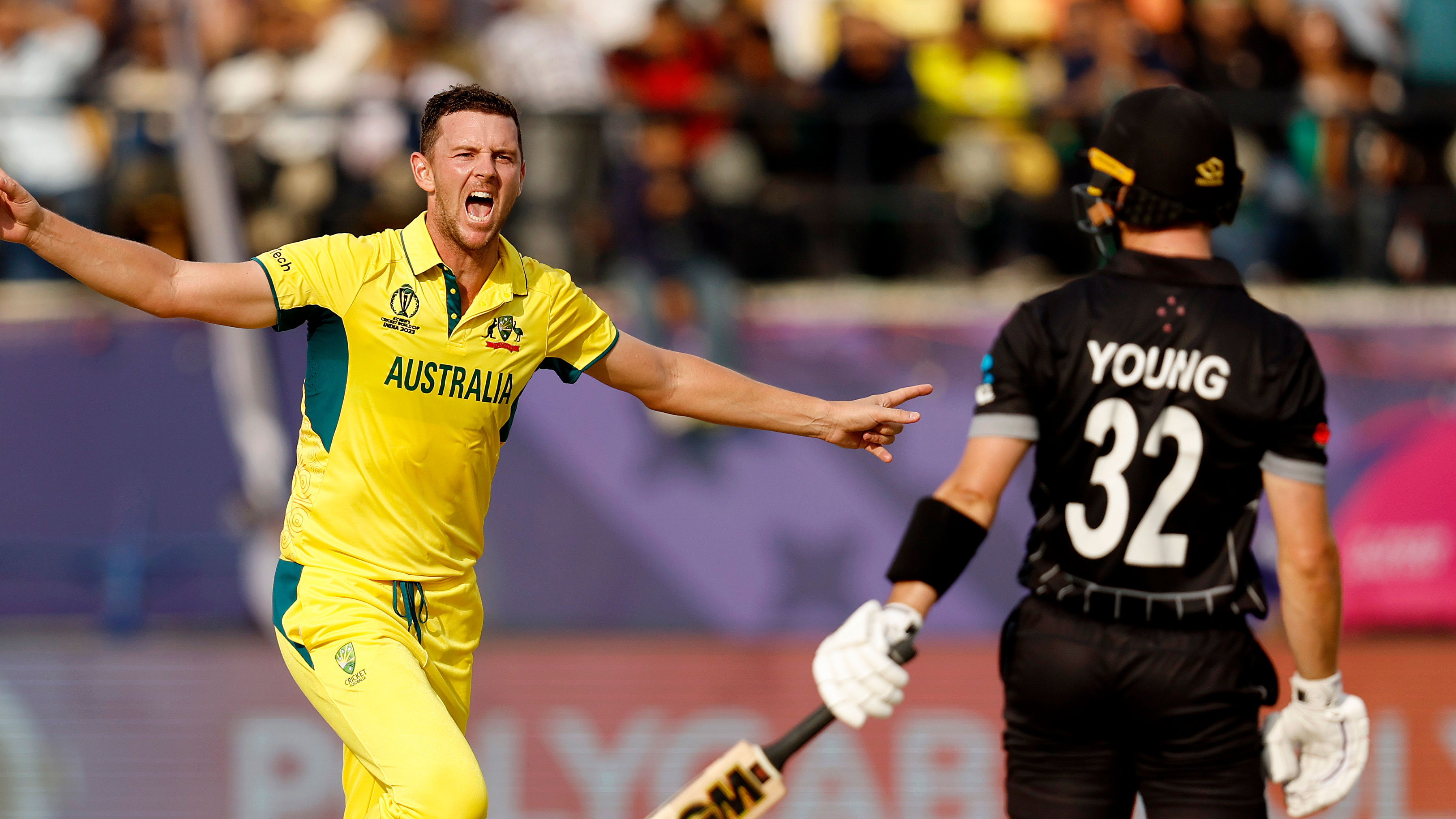 Australia hold off Kiwis in high-scoring, last-ball thriller | cricket ...