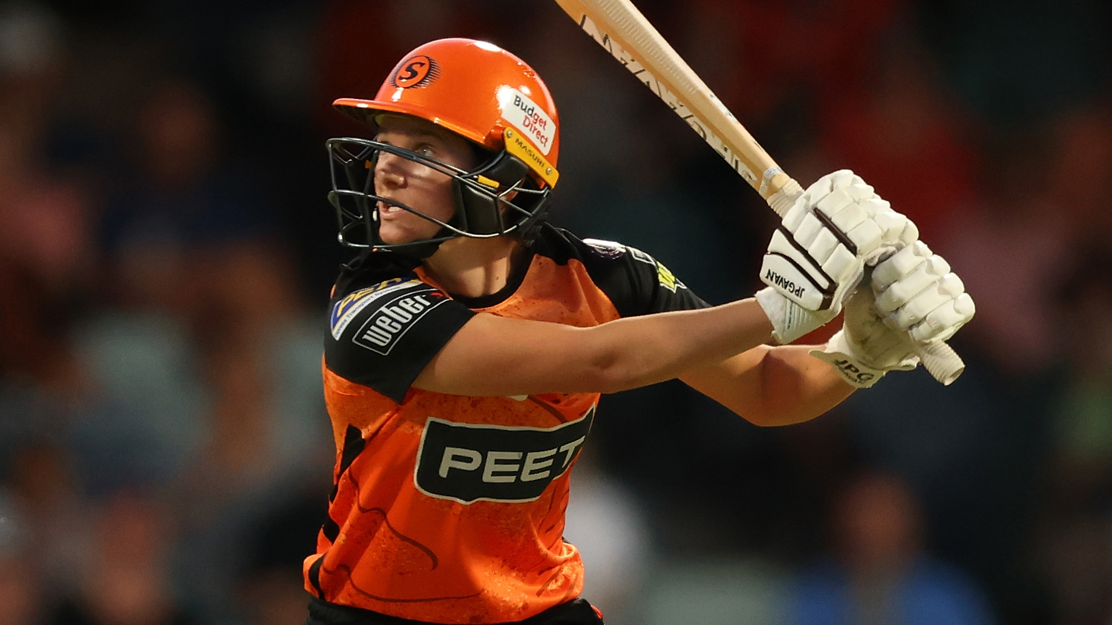 No longer kept in the Darke, Maddy finds her feet | cricket.com.au