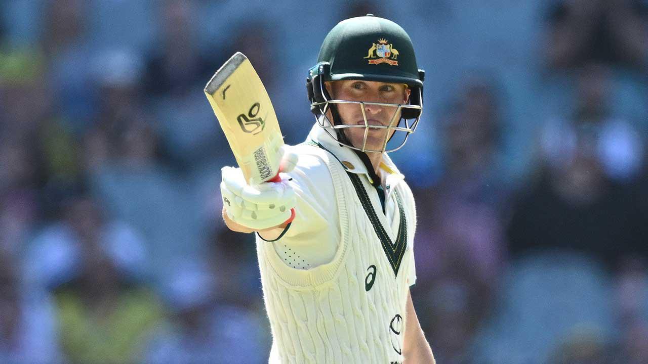 Marnus makes an important 63 at the MCG