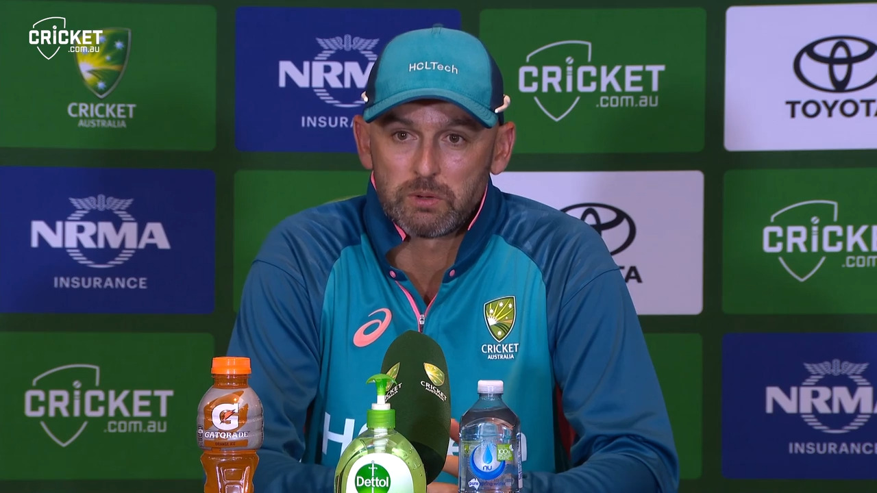 'It's pretty handy': Lyon praises Head's bat-pad fielding