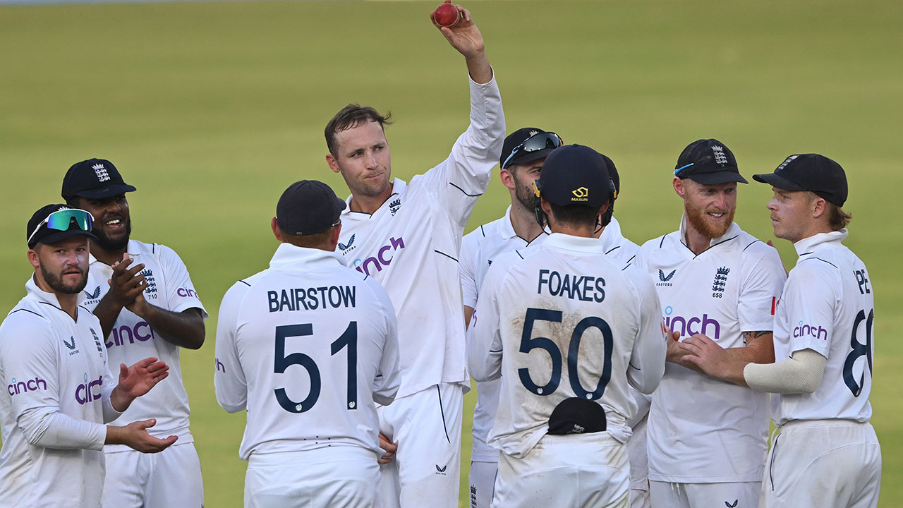 England debutant Hartley spins India to rare Test defeat | cricket.com.au