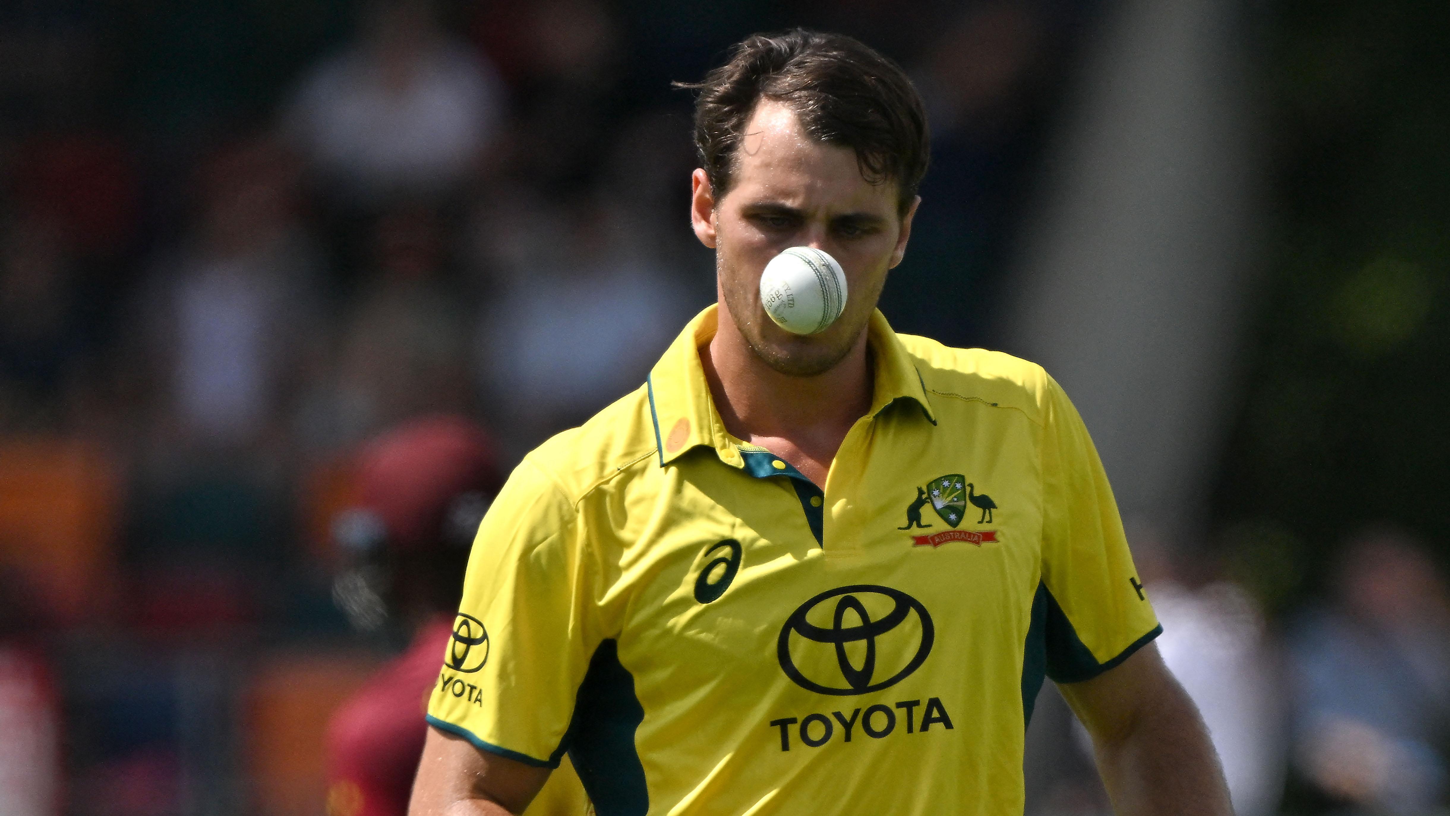 Morris suffers side strain during Canberra ODI