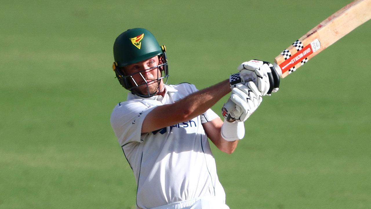 Hope plays fighting 63 to lead Tigers to respectable total