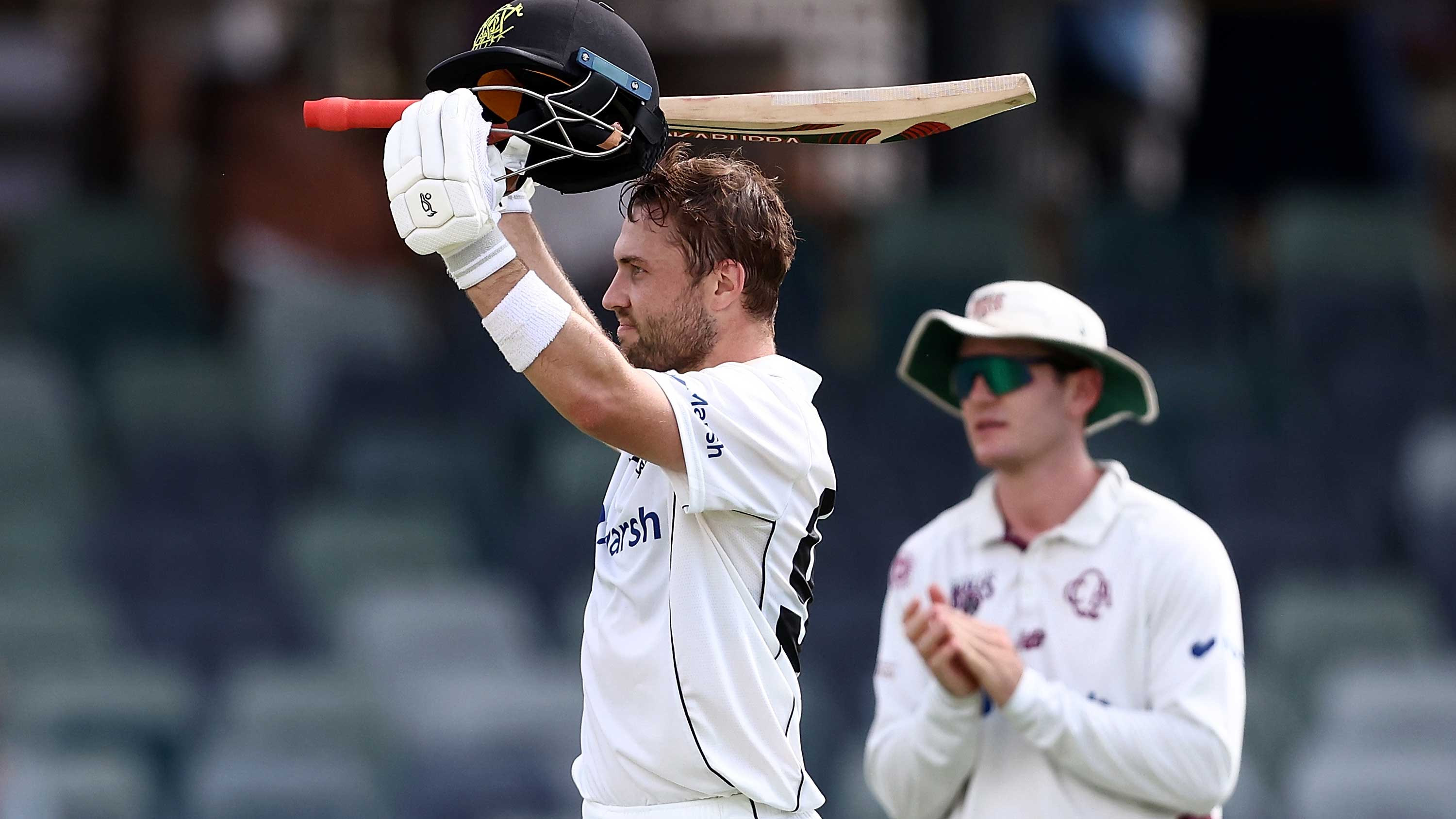 Queensland dig in after Inglis ton puts WA on top | cricket.com.au