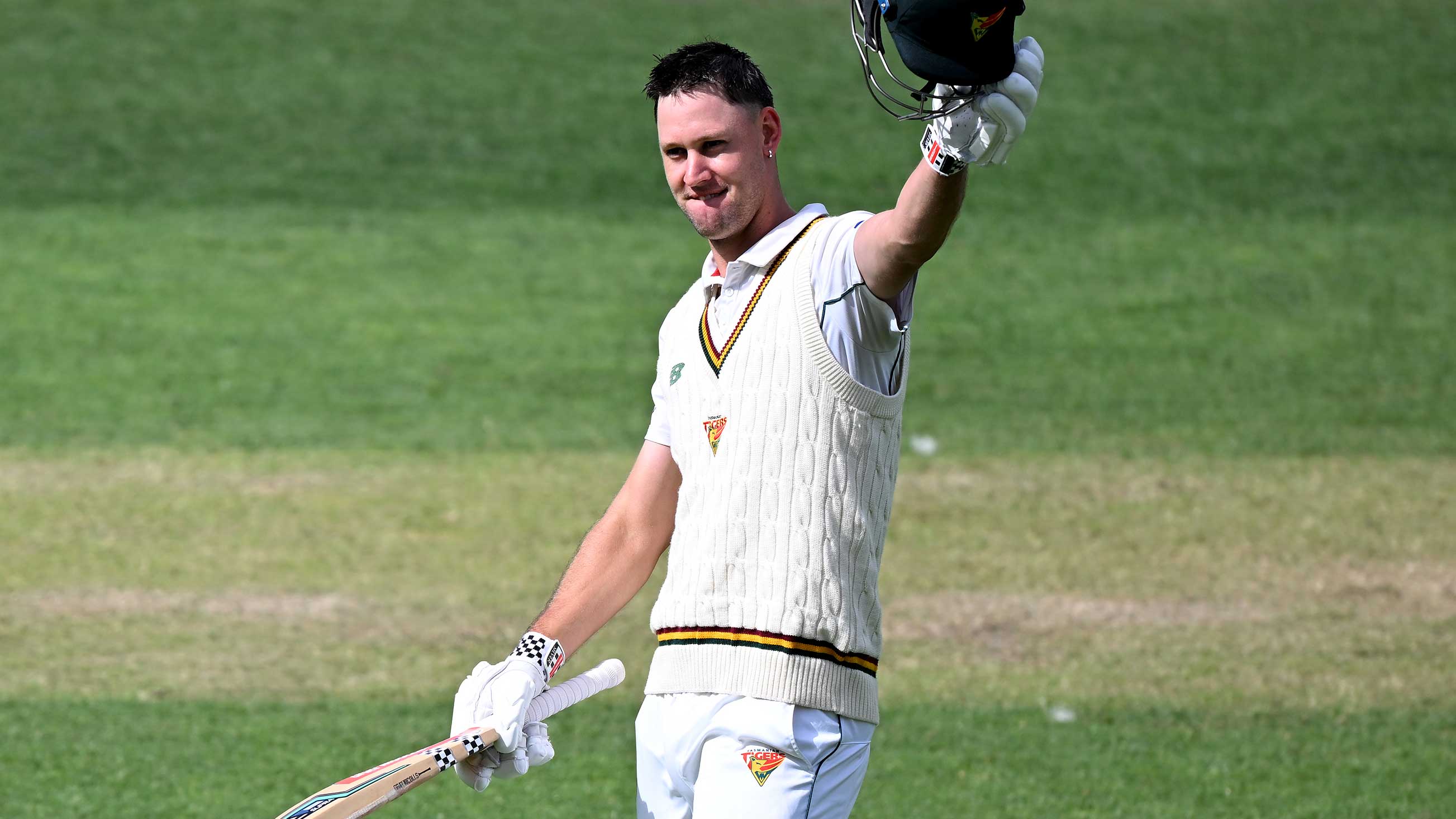 Webster's sensational summer earns Shield's top gong | cricket.com.au