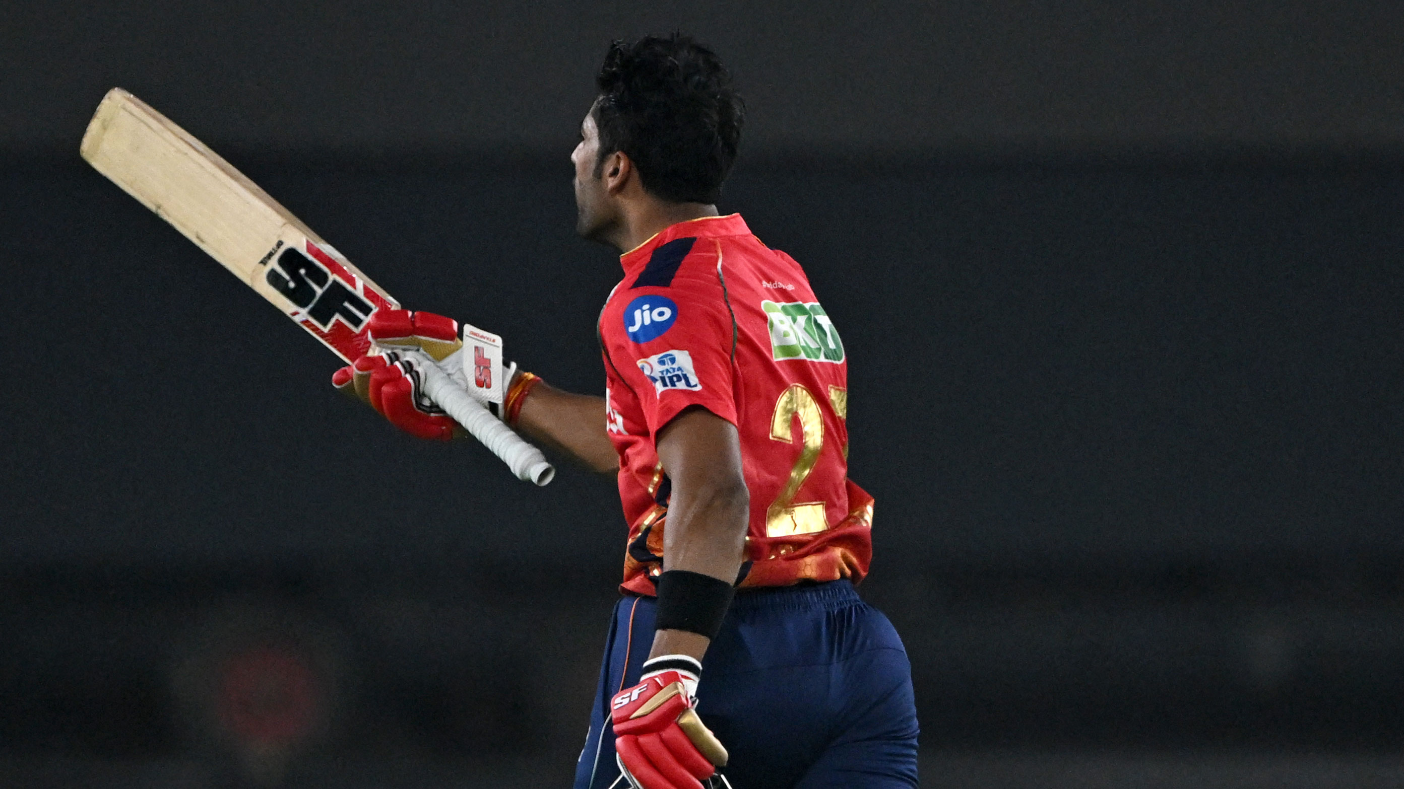 Shashank redemption earns Punjab thrilling IPL win | cricket.com.au