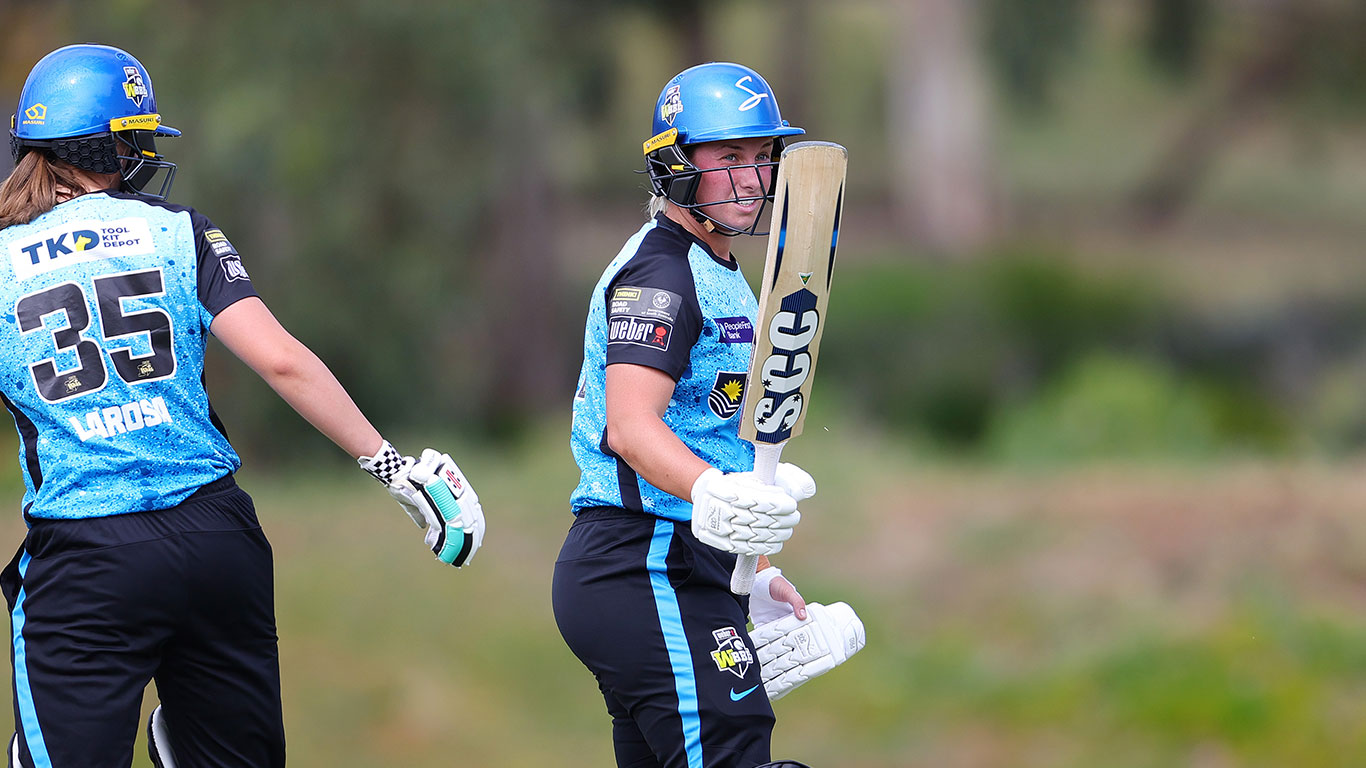 Penna stars with powerful century to lead Strikers win | cricket.com.au