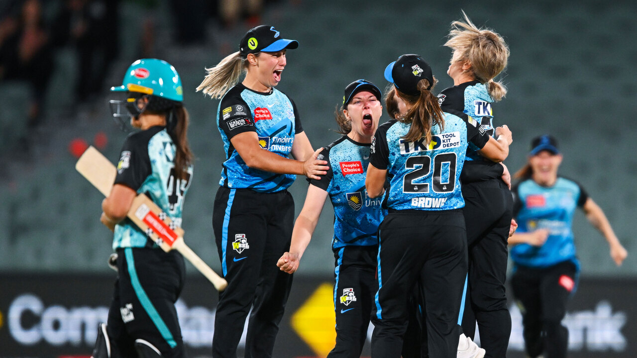 Final over drama! The WBBL|09 final revisited