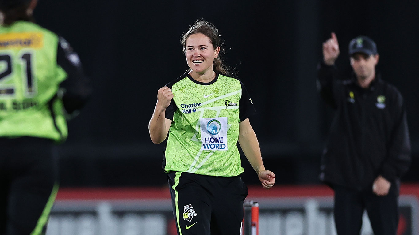 Thunder notch strong win to get campaign on track | cricket.com.au