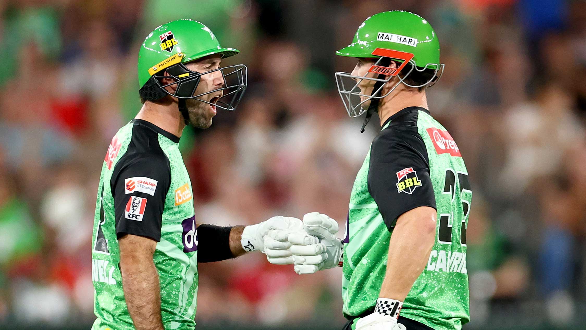 Stars stay alive with thrilling Melbourne derby win | cricket.com.au