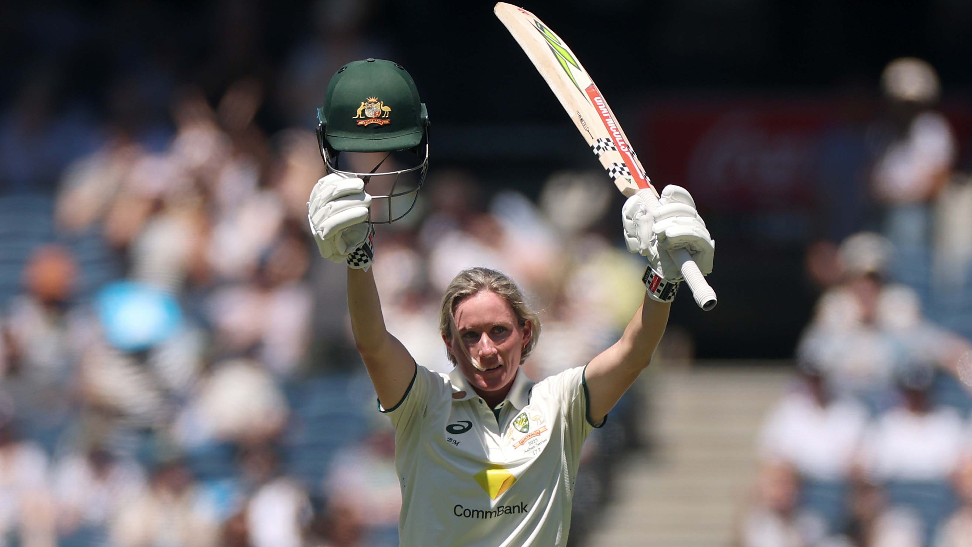 Mooney breaks records with classic Ashes ton | cricket.com.au