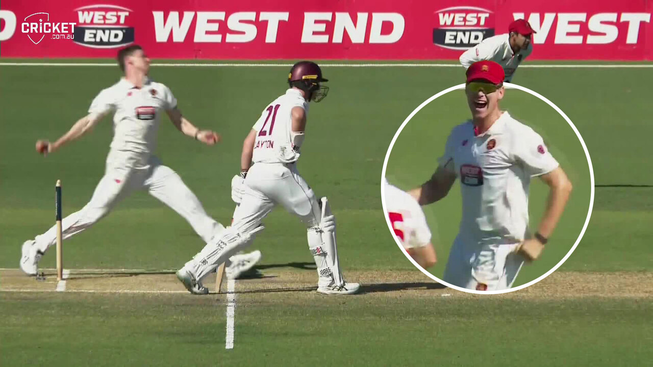 Scott denied ripper after Doggett oversteps