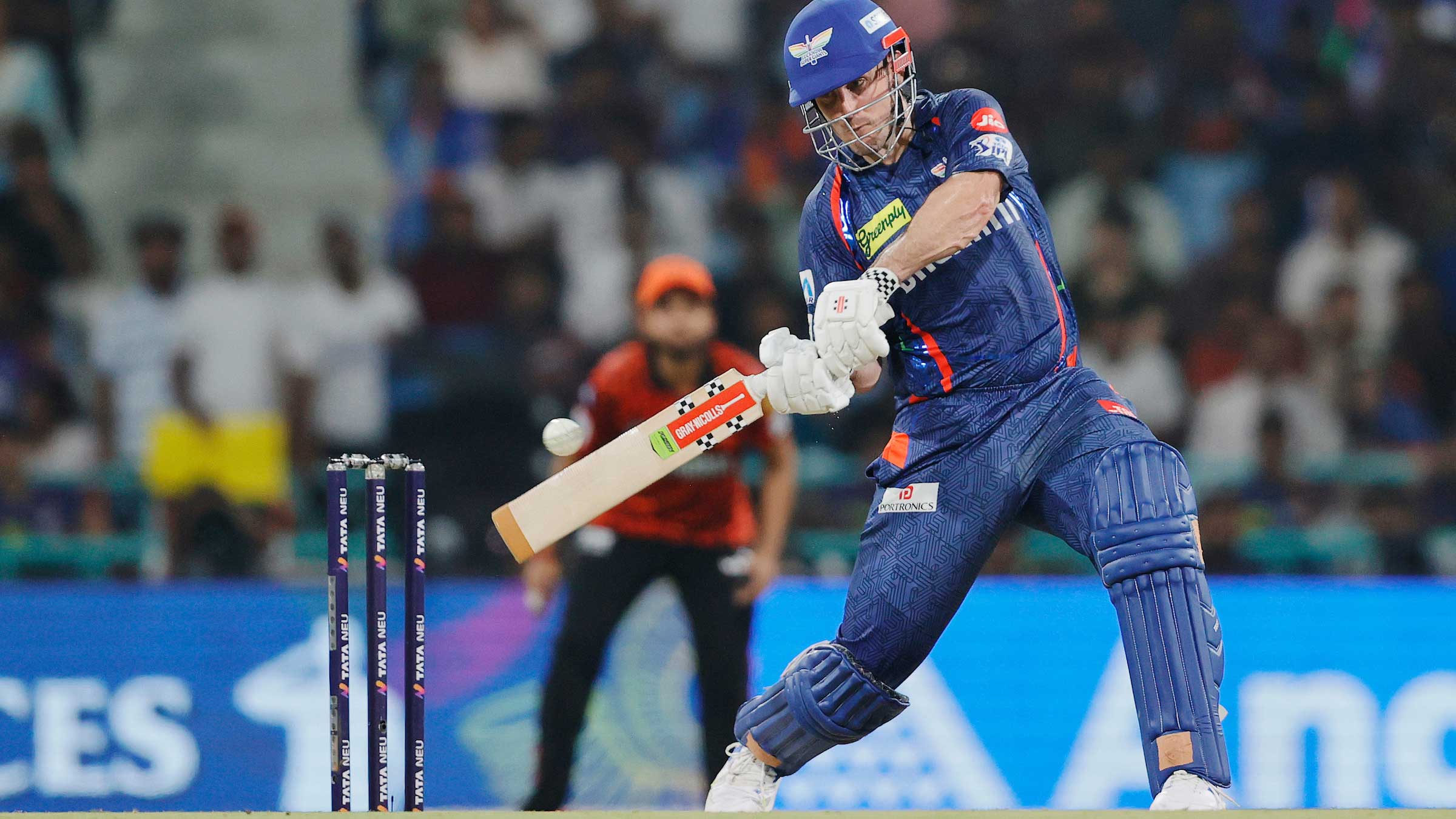 Marsh effort in vain as Sunrisers sunset Super Giants | cricket.com.au