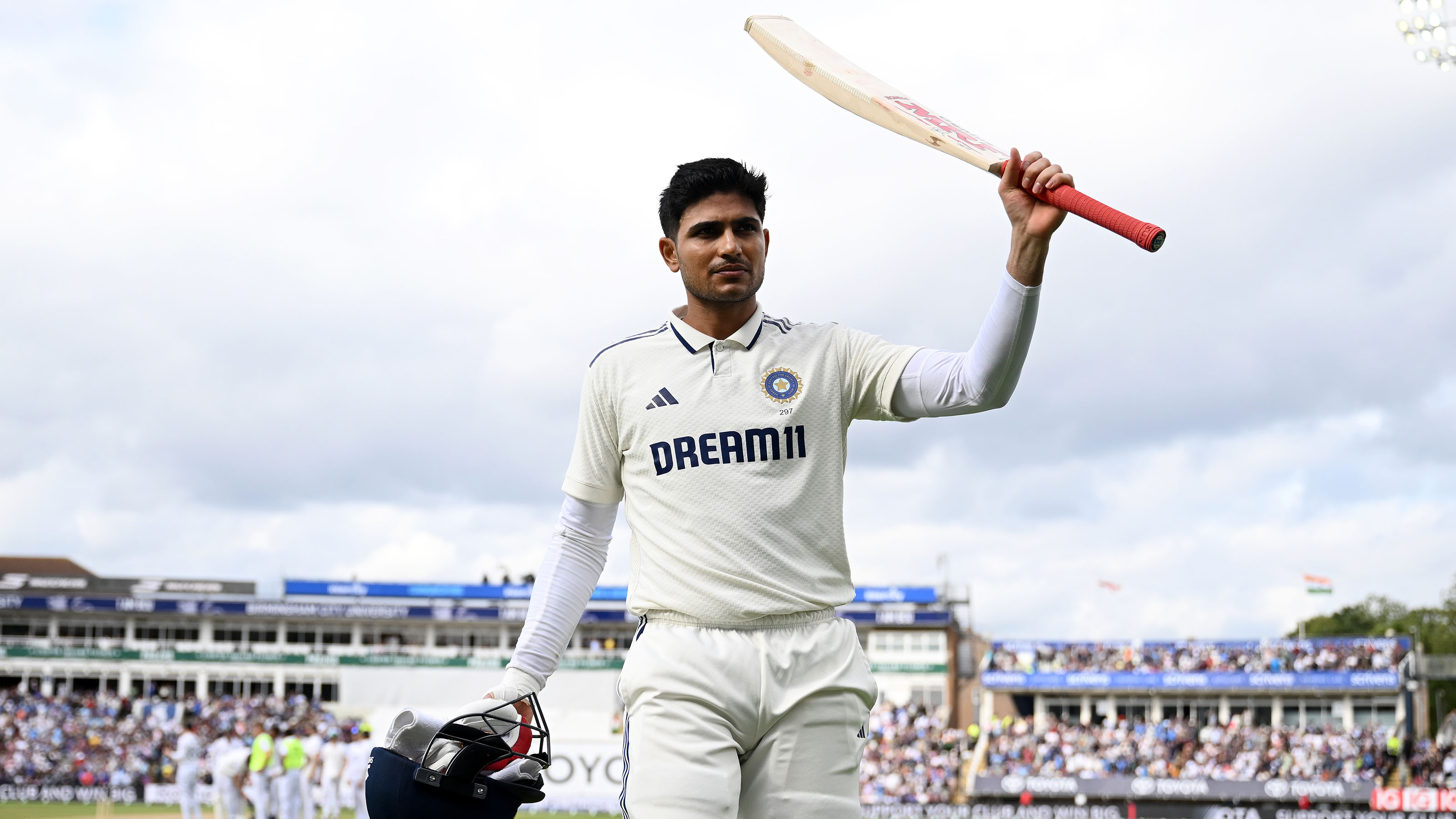 Sisi rose mega link the booking agent said that she is