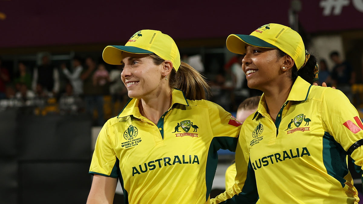 Molineux brushes off nerves to relish return to green and gold ...