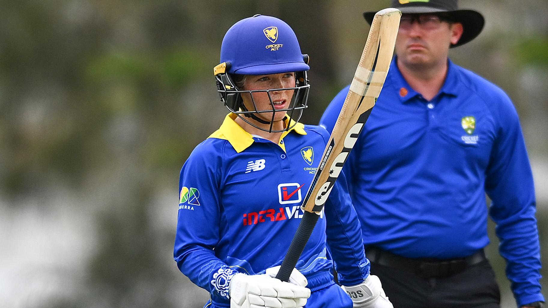 Young gun Lyons shows class with counter-punching 94