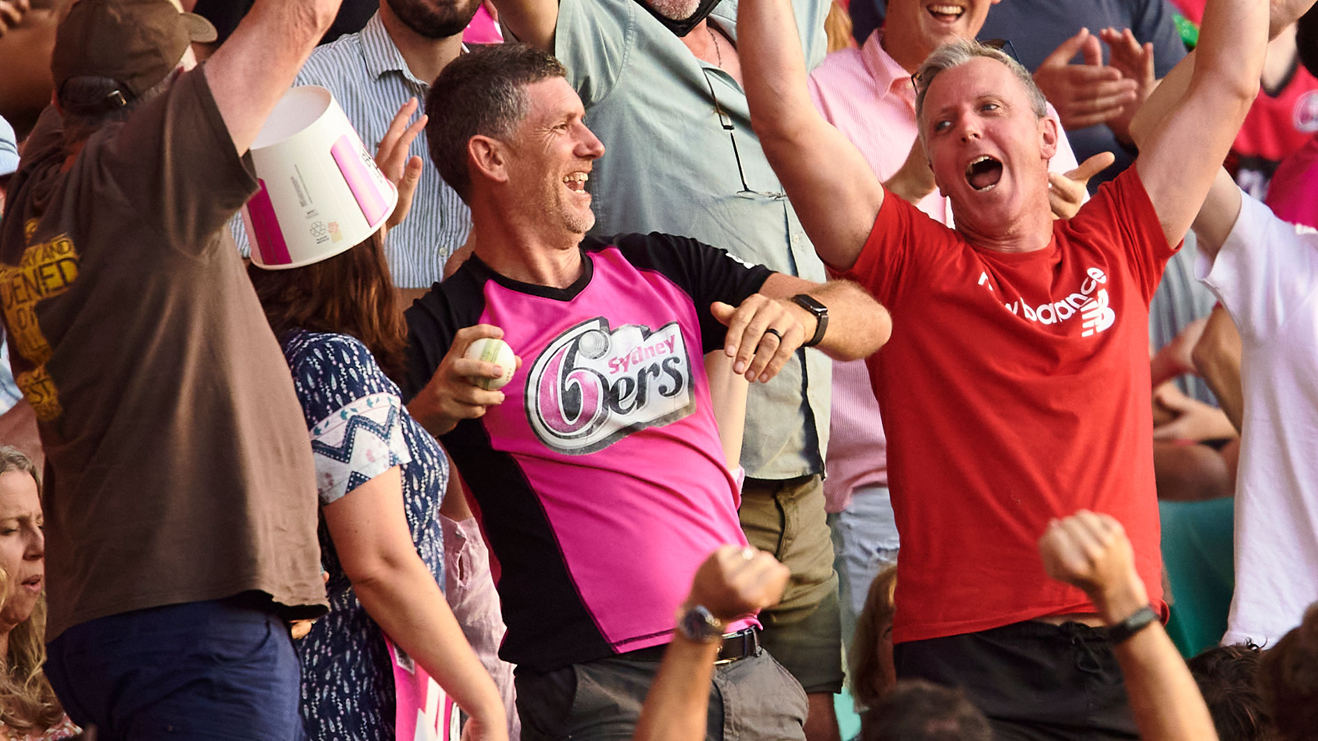 'Keep the ball': Big Bash initiative borrows from baseball traditions ...