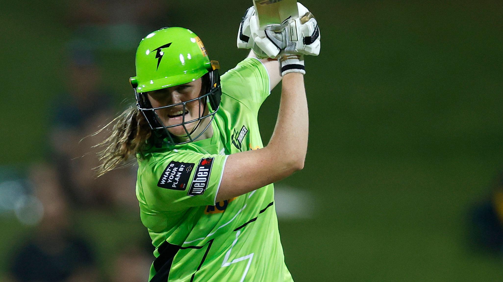 Debutant Lucy displays batting finn-esse for Thunder