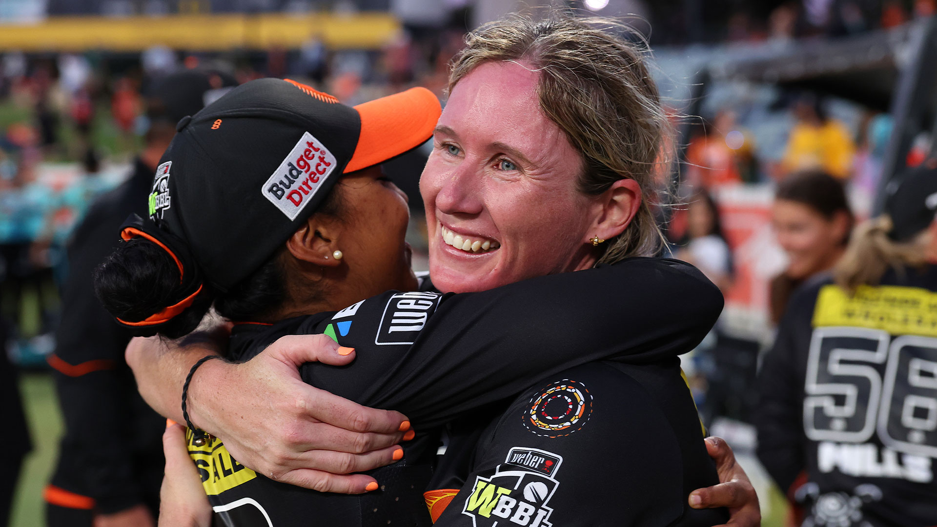 Mooney magic seals Scorchers' finals berth, Heat go winless | cricket ...