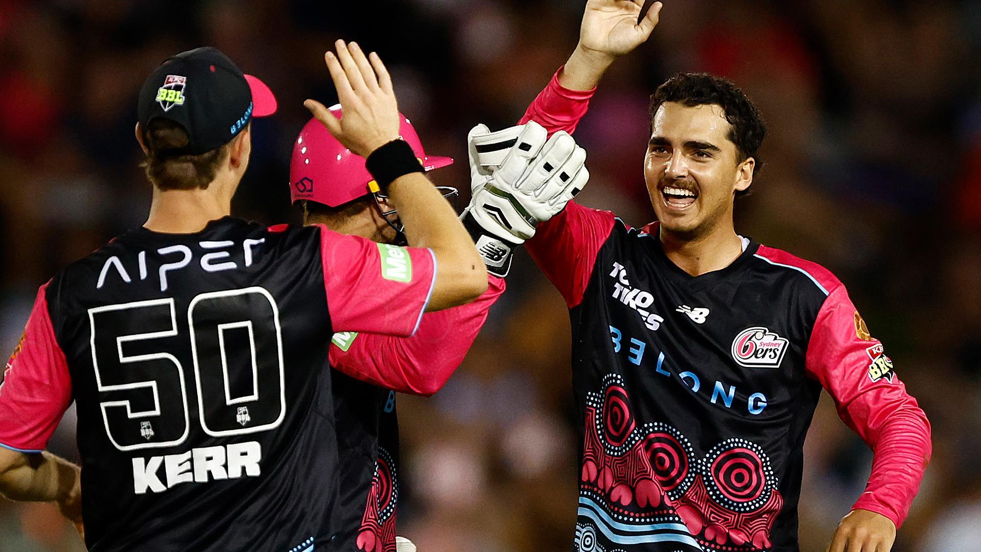 Davies delivers with bat and ball to steer Sixers home