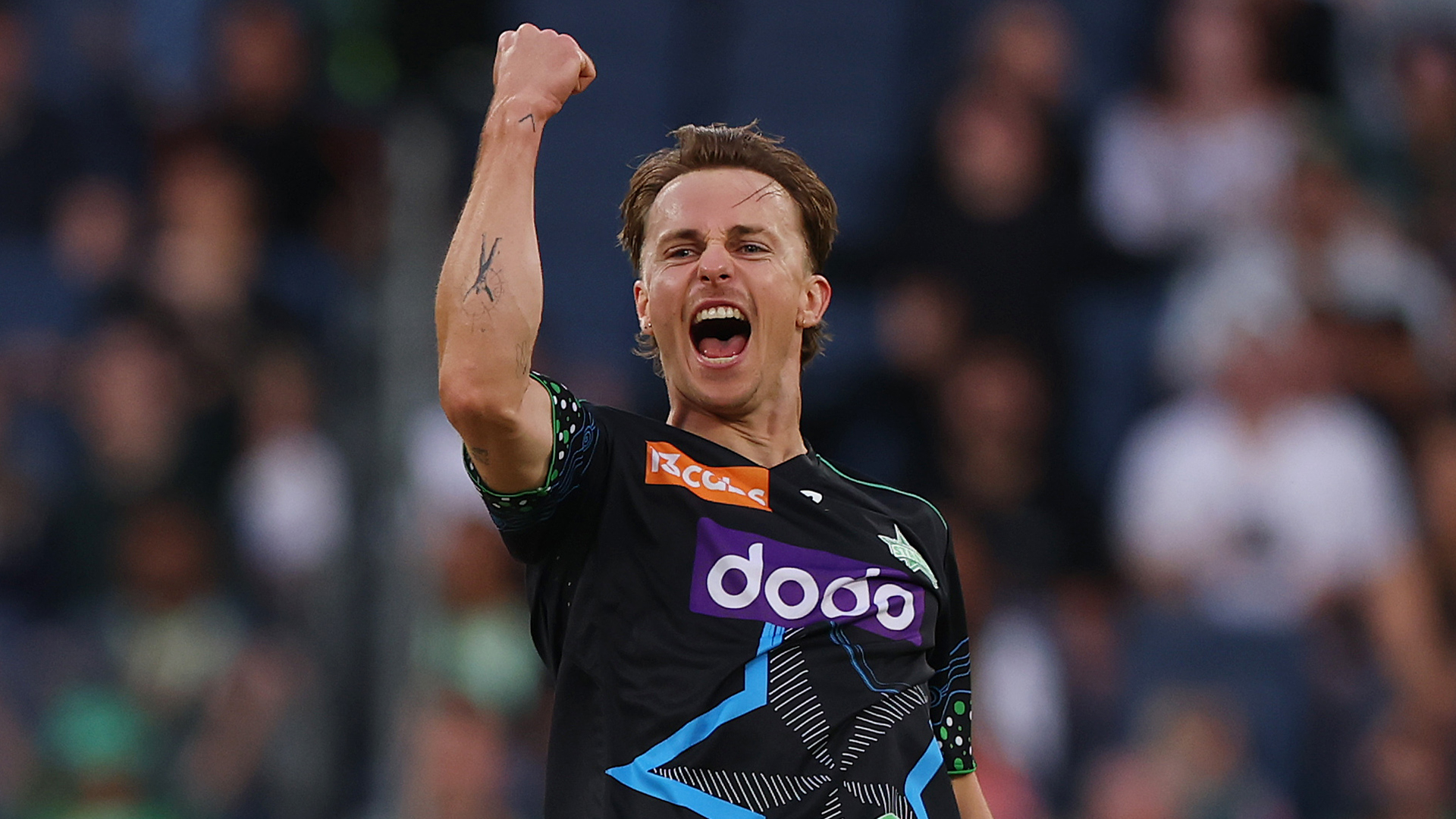 Stars secure finals berth as Curran's four skittles Strikers | cricket ...