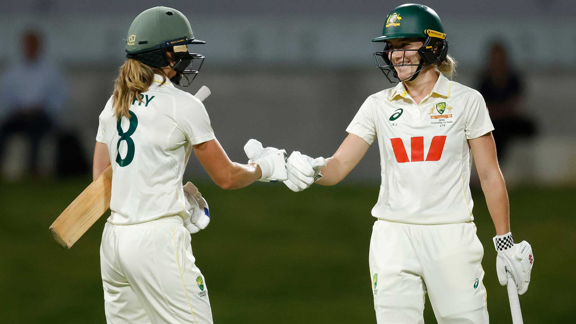 Sutherland, Perry give Aussies upper hand in Perth | cricket.com.au